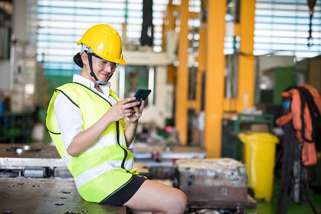 8 Reasons Internal Mobile Apps Are Essential for Manufacturing ...